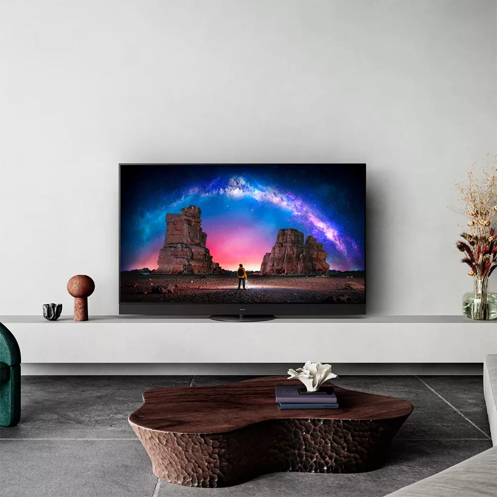 Your TV's Best Friend – A 1000 Watts Power Inverter